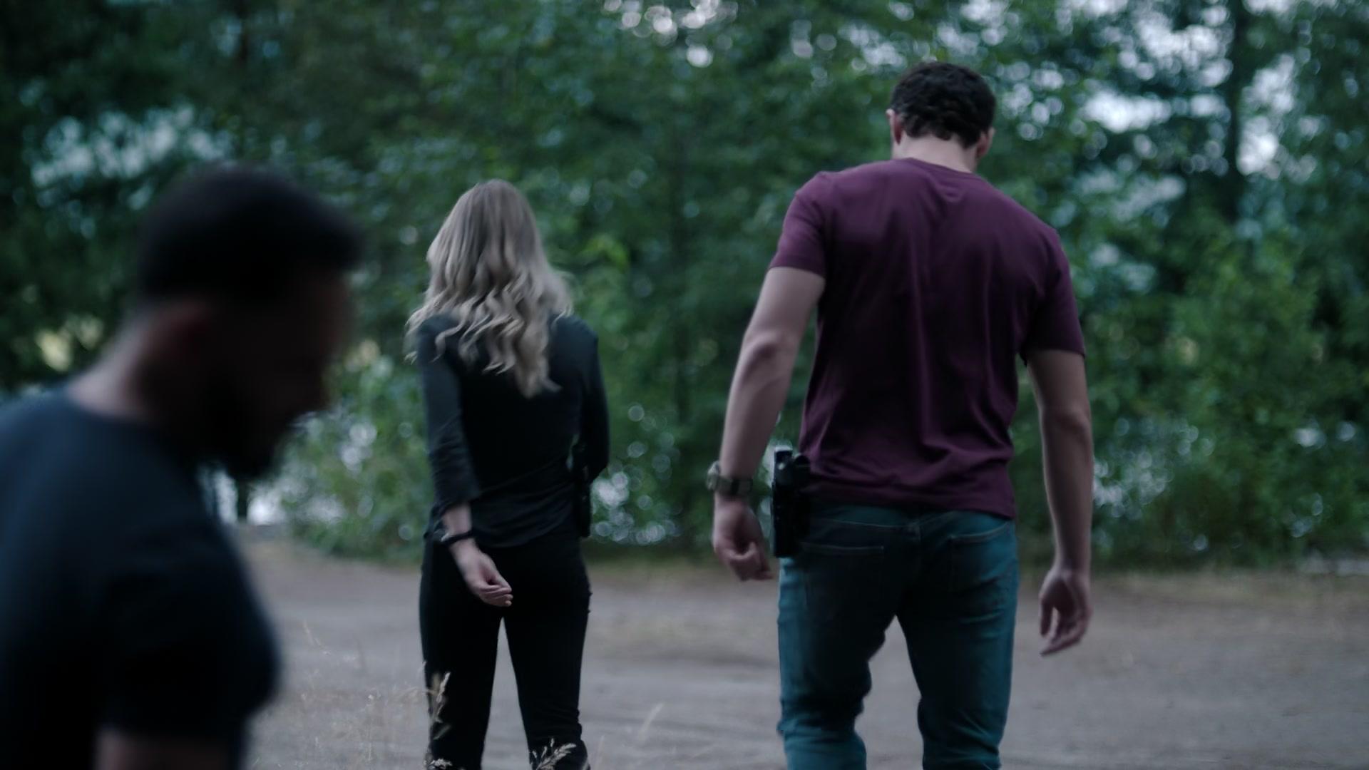 S01E03: Lowe - 1x03 0882 - Melissa Roxburgh Archives